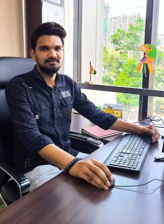 About Us – team-builderz